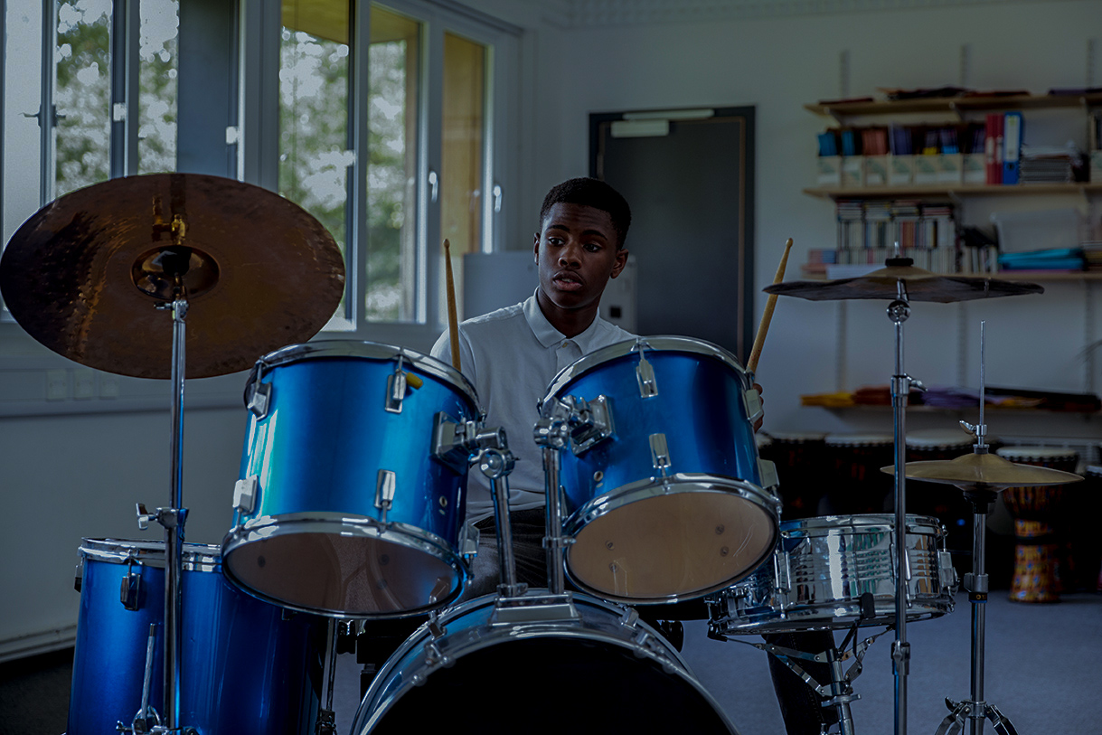 Greg Bush, Jr. Foundation – Education, Mentoring & Scholarship